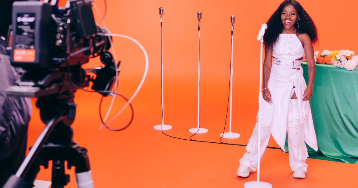 Here Are All The Aussie Superstars Featuring On This Week's Episode Of ...