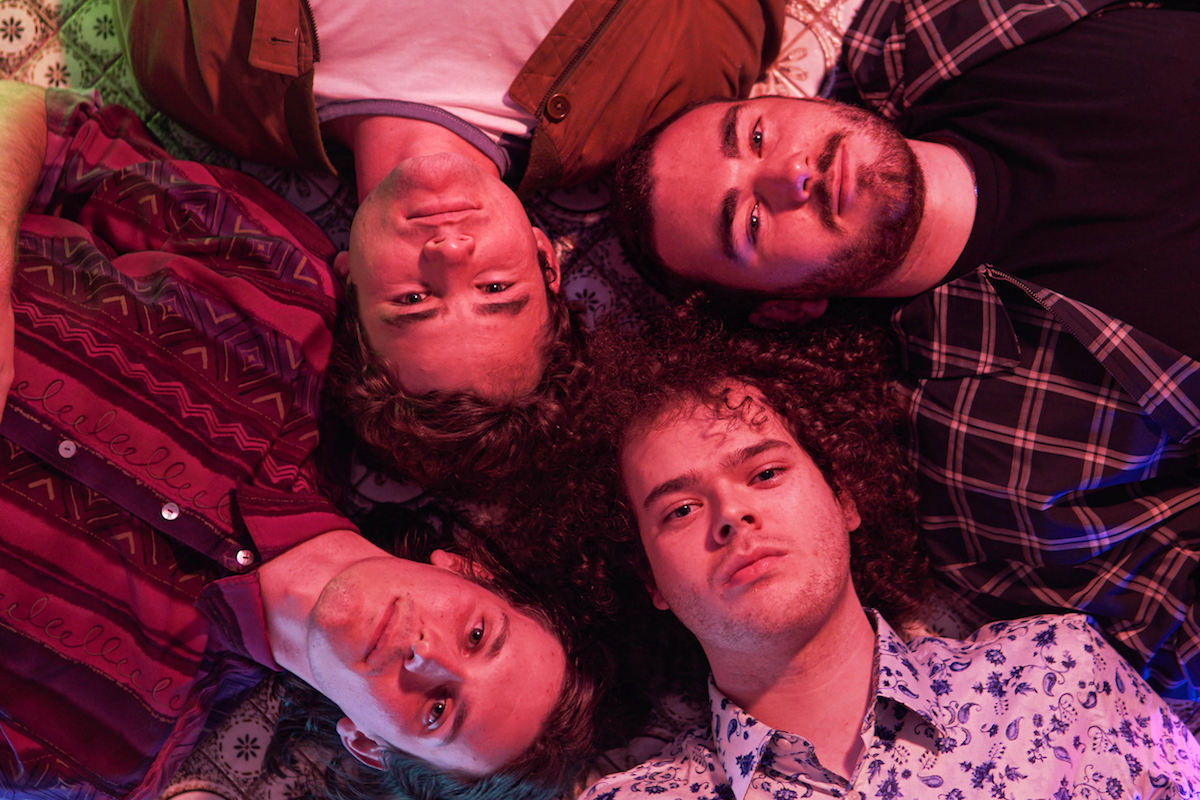 PREMIERE: Cloning Capture Isolation And Yearning With 'Past in Our ...