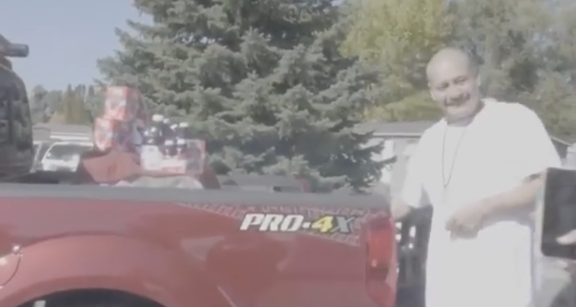 Watch Mick Fleetwood Surprise Nathan Apodaca, The TikTok 'Dreams' Star ...