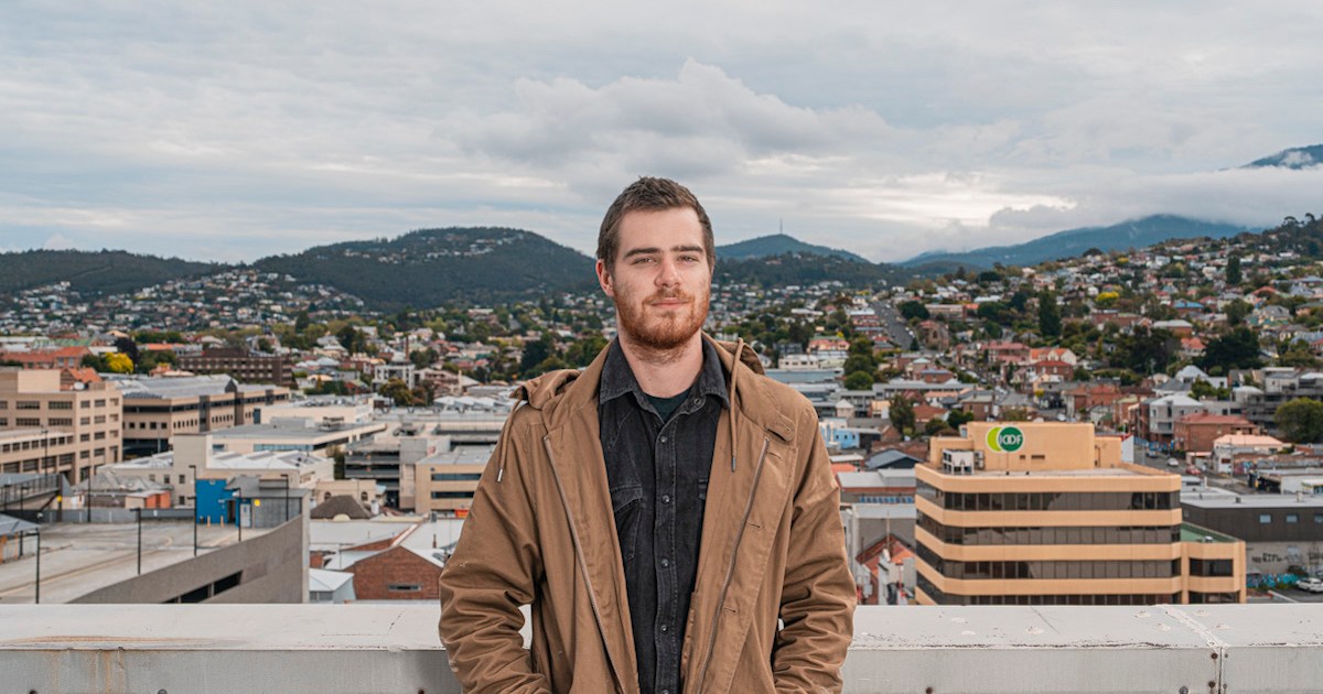 PREMIERE: Watch The New Video For Zac Henderson's Bittersweet Slow ...