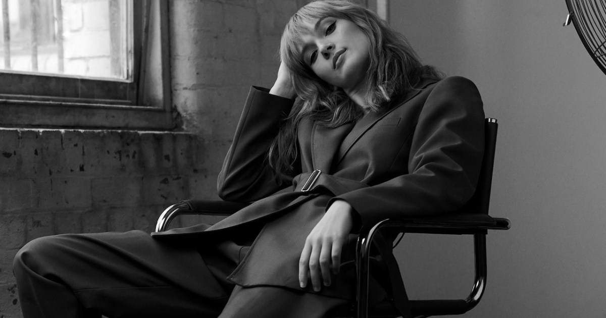 Gretta Ray Releases Christmas Cover Of Joni Mitchell's 'River'