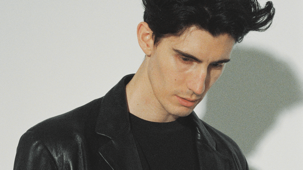 Running Touch Announces Debut Album, Carmine - Music Feeds