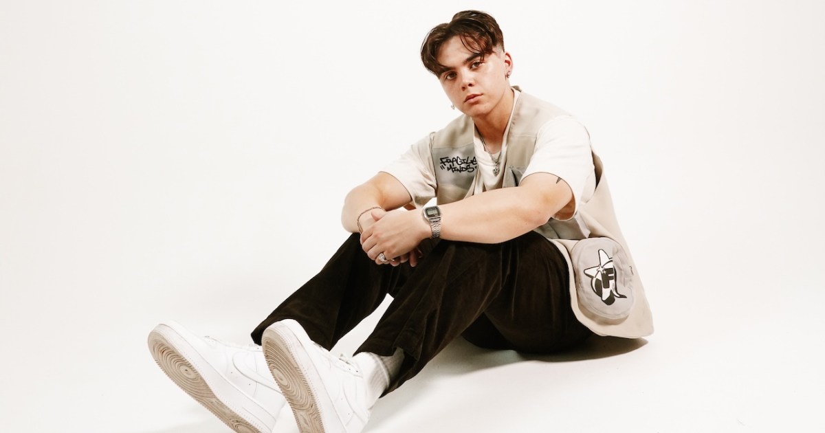 For Fans Of: Rex Orange County | Get to Know Hey! Astro