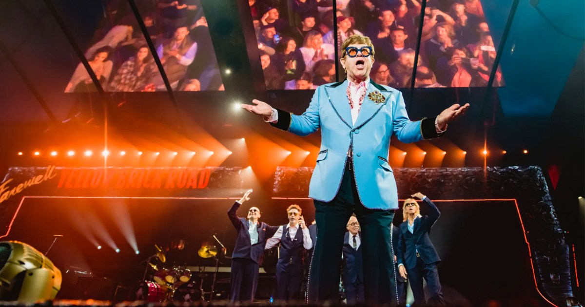 Elton John Announces 'Farewell Yellow Brick Road' Encore Performances