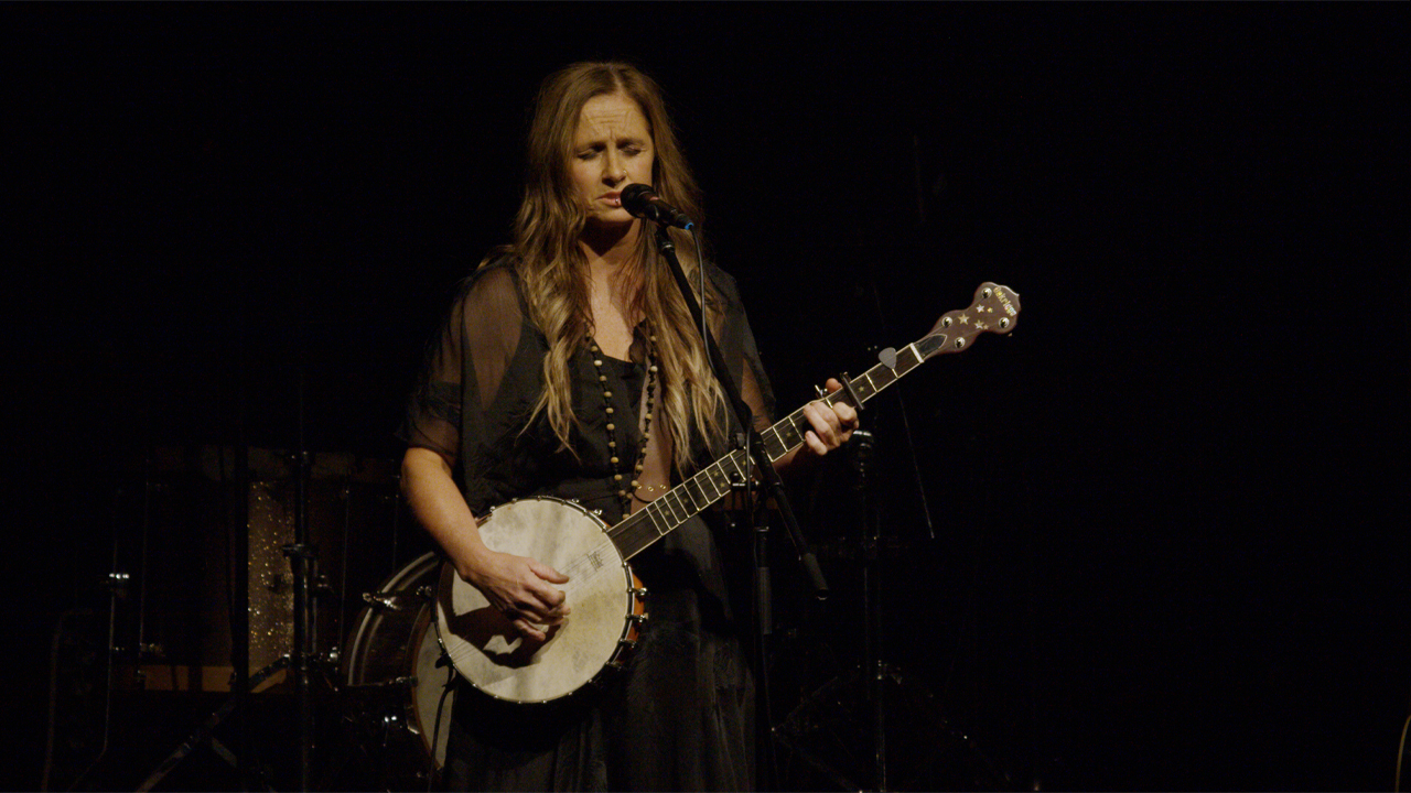 Kasey Chambers Releases Cover Of Eminem's 'Lose Yourself'