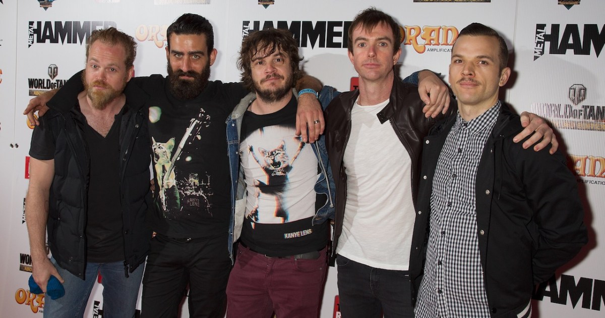 Karnivool, Cog and sleepmakeswaves Interview Each Other