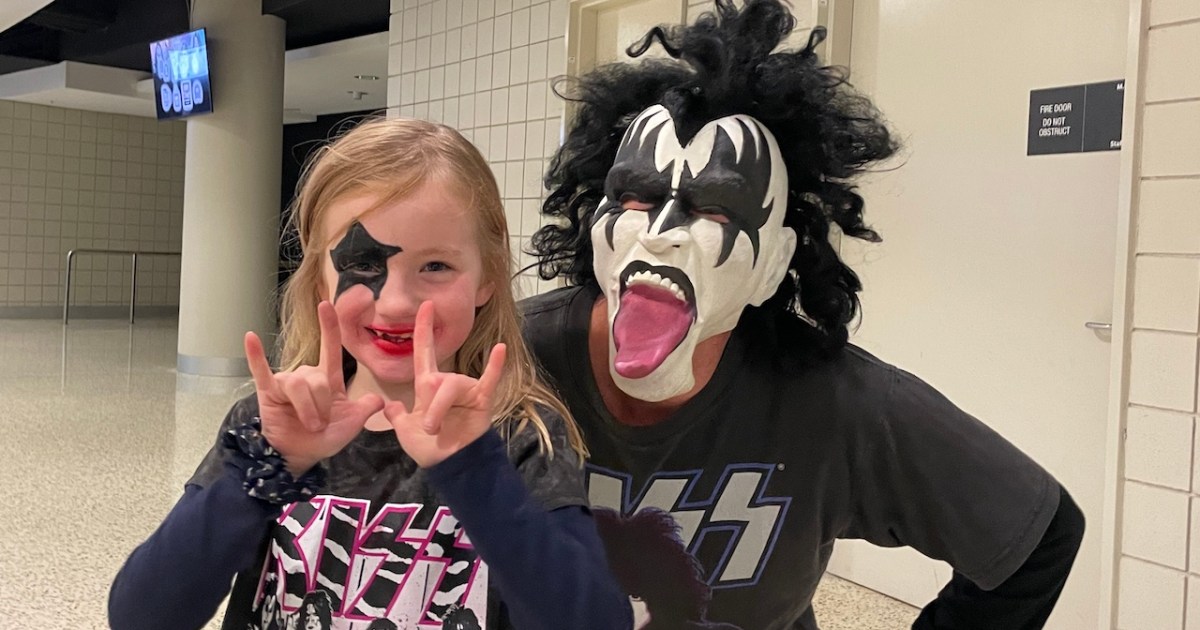 KISS Reviewed By 7 Year Old Lola: 'There Was Lots of Explosions'