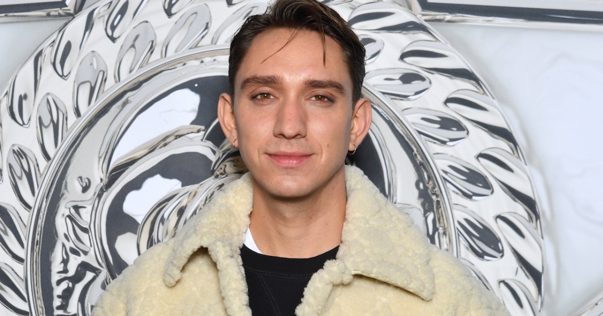 Oliver Sim: "You Don't Have to be HIV Positive to Connect With It"