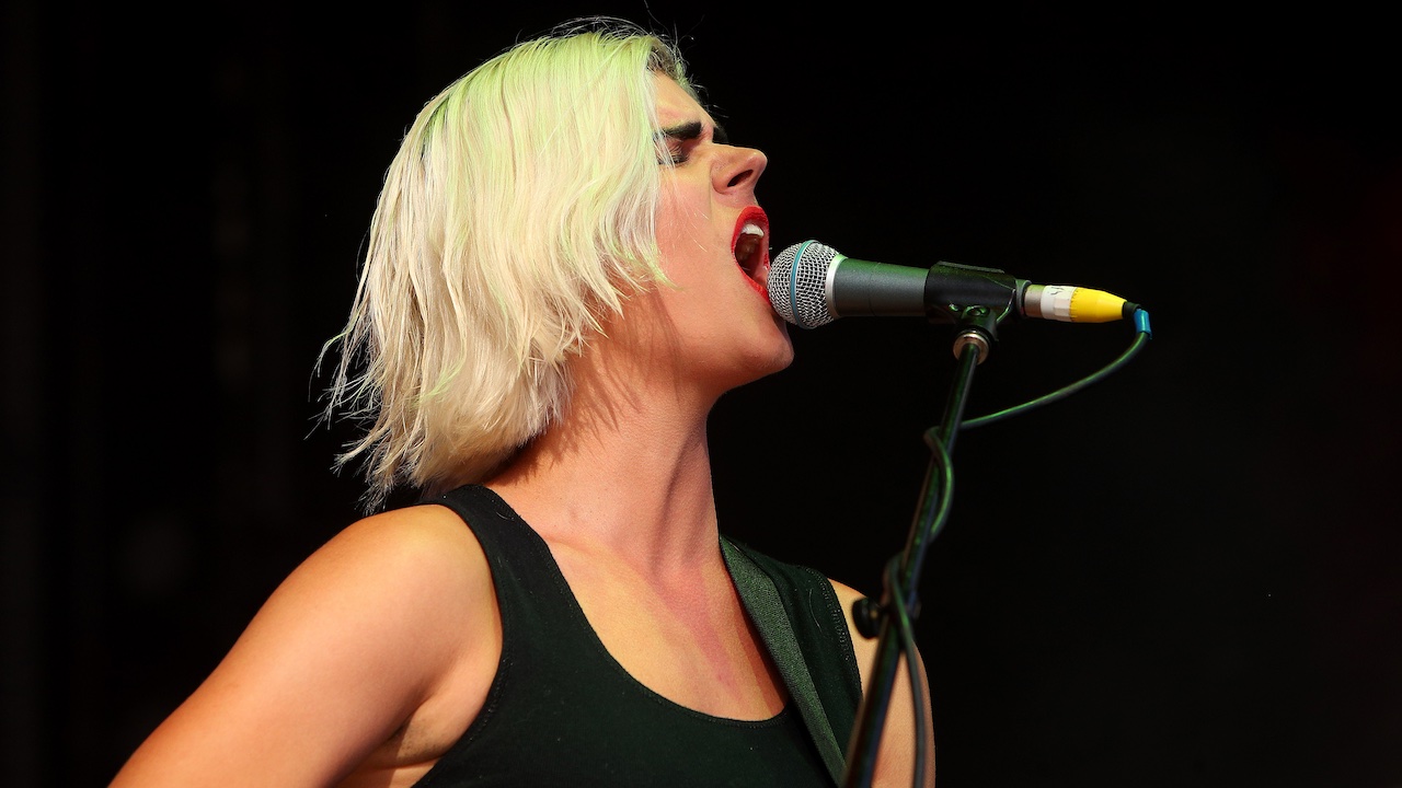 Track By Track: Bec Sandridge Spills the Tea on Her New EP 'Lost Dog'