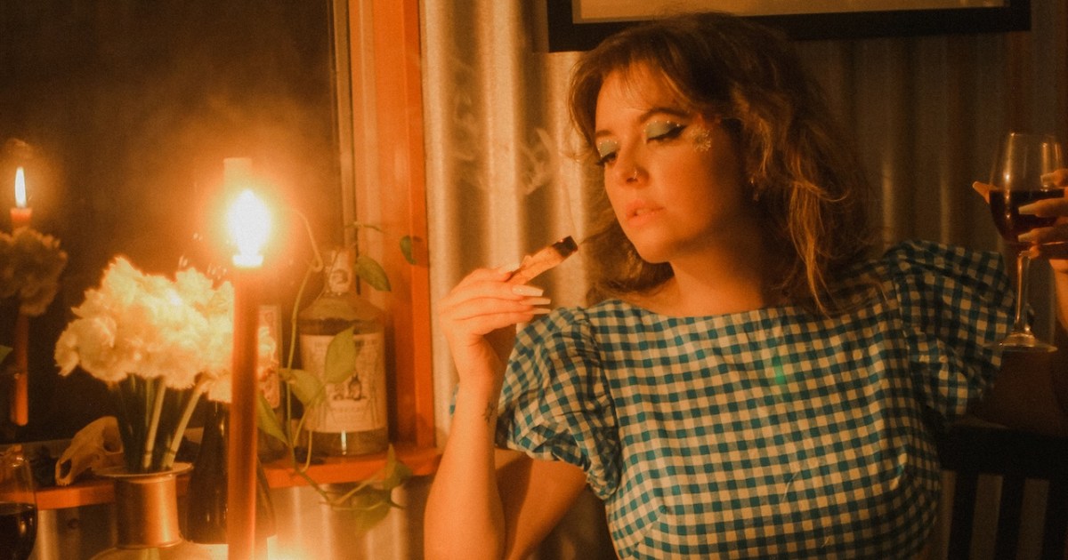 PREMIERE: Listen to Georgie Neilsen's 'Eyes Wide Open'