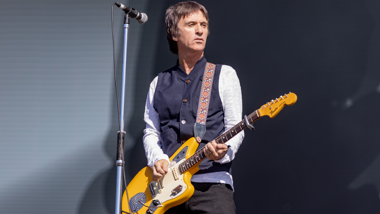 Watch Supergrass Cover The Smiths Live Alongside Johnny Marr In Manchester