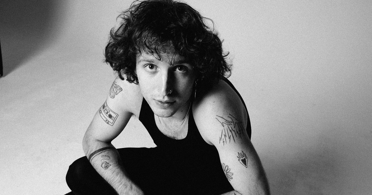 PREMIERE: Jacob Fitzgerald's EP 'Jacob Fitzgerald & The Electric City'