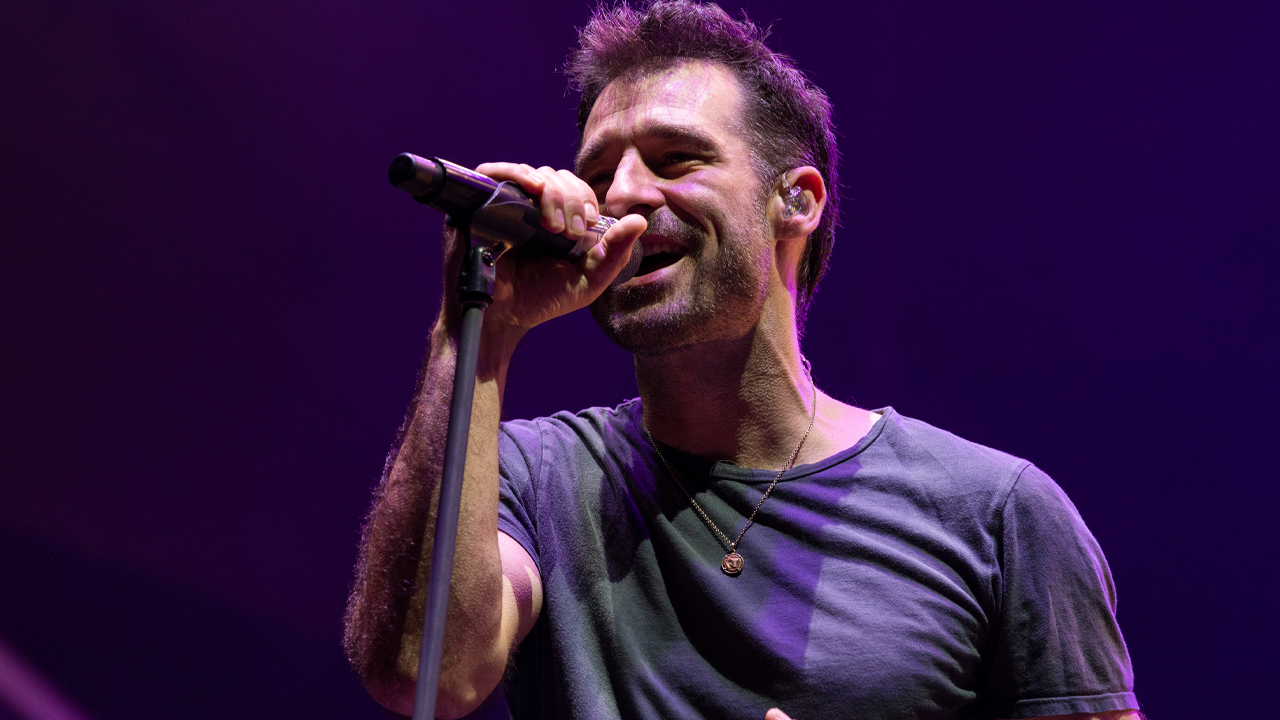 Felix Riebl Shares New Solo Album, 'Everyday Amen'