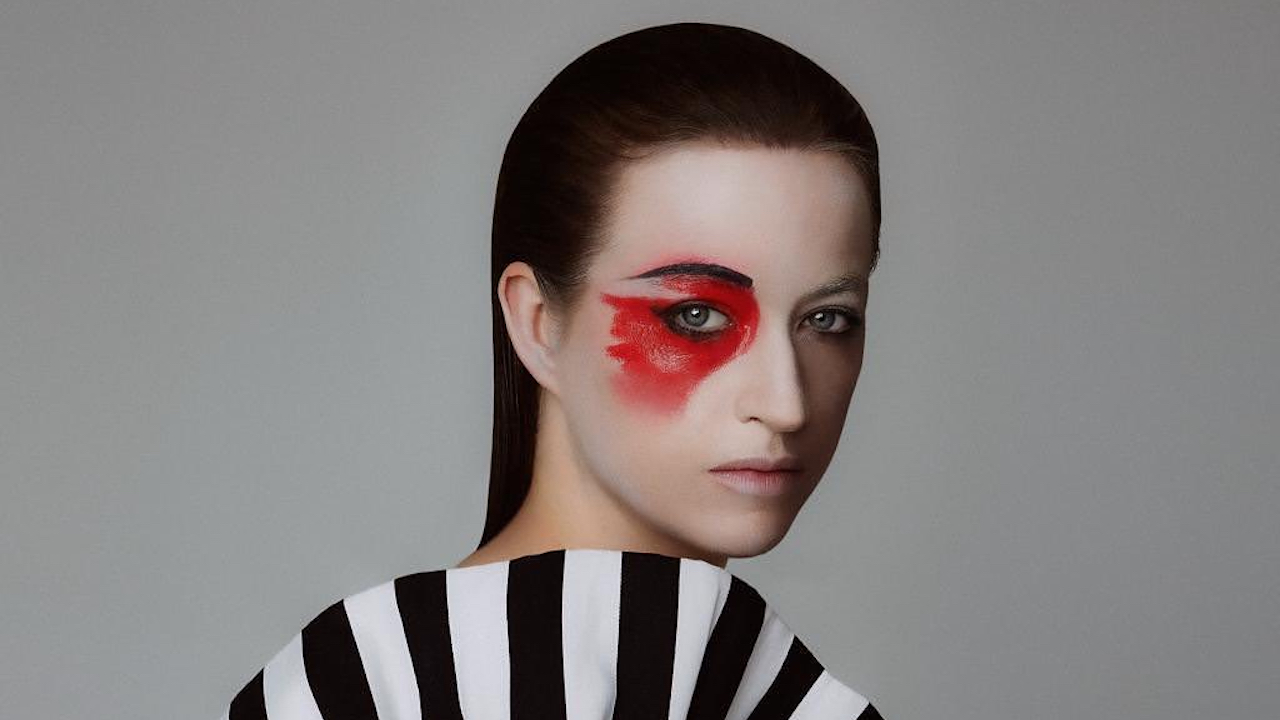 Megan Washington Delivers Emotional TED Talk About Stuttering - Music Feeds