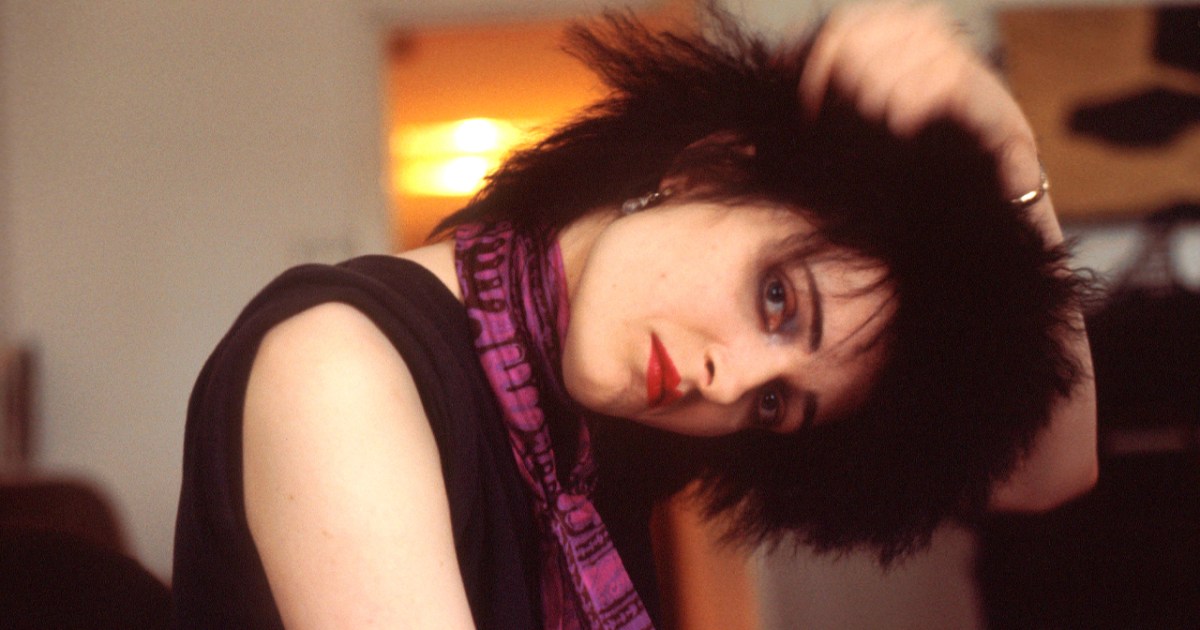 Siouxsie Sioux Announces First Live Performance In A Decade