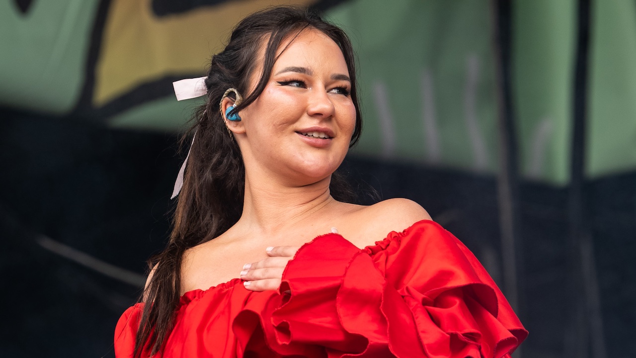 Mallrat Announces 2023 'Butterfly Blue' Australian Headline Shows