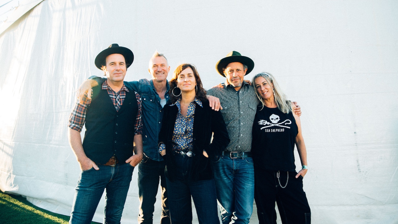 The Waifs Announce 'Up All Night' 20th Anniversary Tour