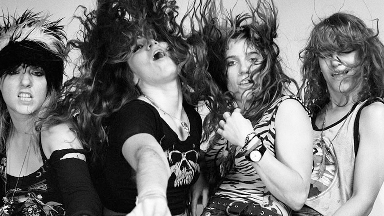 L7 to Perform 'Bricks Are Heavy' in Full on 2023 Australian Tour