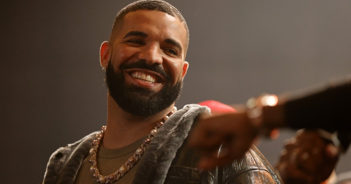 Drake Publishes First Book of Poetry, Announces New Album