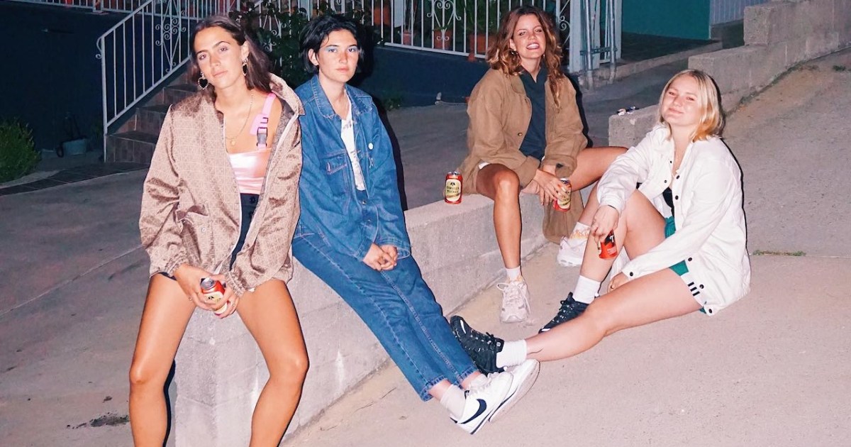 Hinds Farewell Ade Martin and Amber Grimbergen