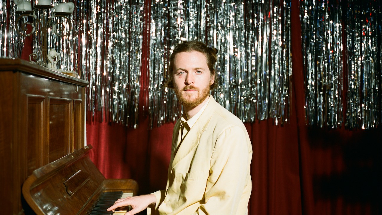 Glenn Hopper Releases 'Easy Way Out', Announces Debut EP