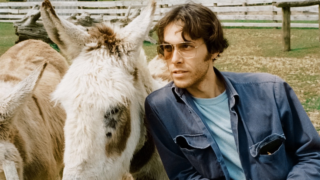 Tex Crick Announces New Album, Shares Video for 'Easy Keepers'