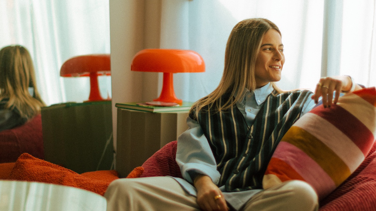 Jas. Makes Moves on the UK Garage-Influenced 'Checkmate'