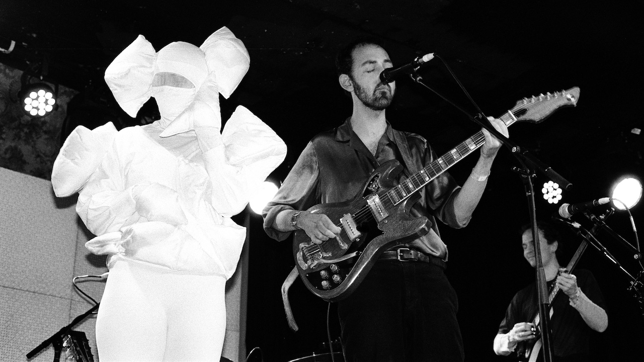 Lewis Coleman Releases 'Courts', New Album 'Offline' Out Late Oct