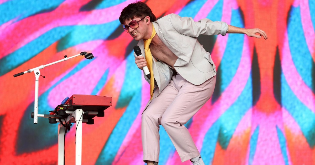 Declan McKenna Adds Perth Show to 2024 Australian Tour