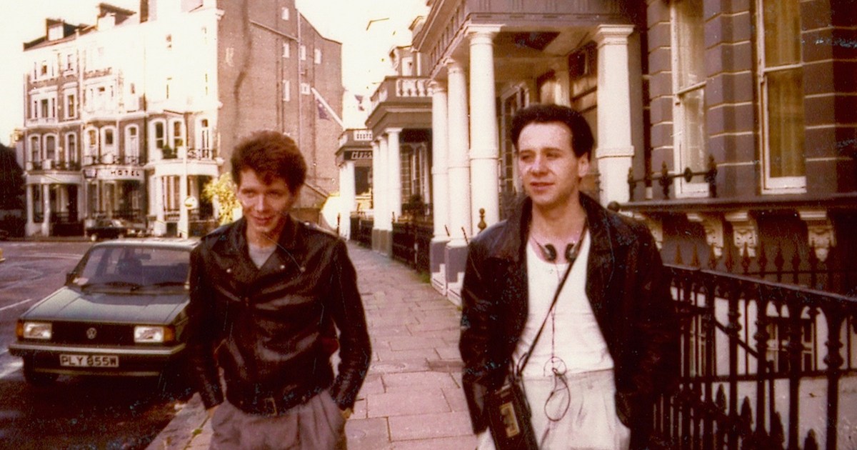 Icehouse and Simple Minds Release Cover of T. Rex's 'Get It On'