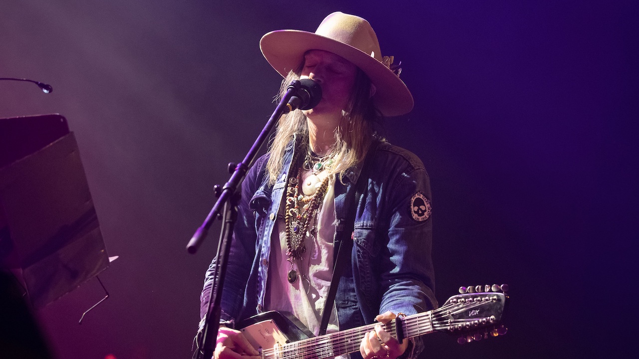 The Brian Jonestown Massacre's Melbourne Show Descends Into Onstage Brawl