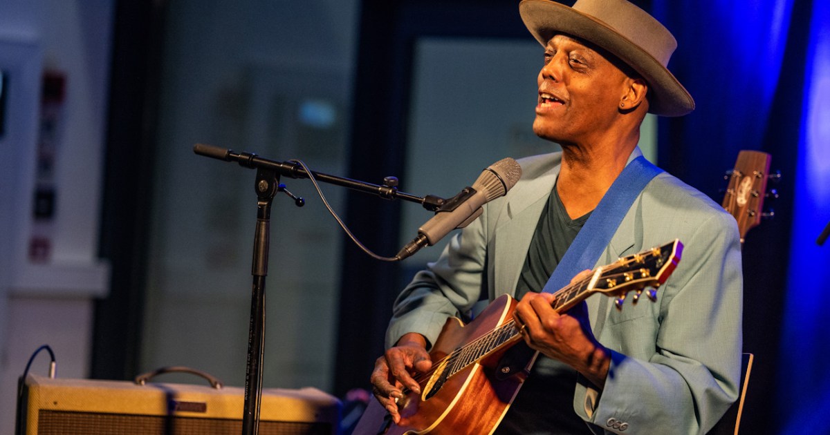 Eric Bibb Announces 2024 Australian Tour - Music Feeds