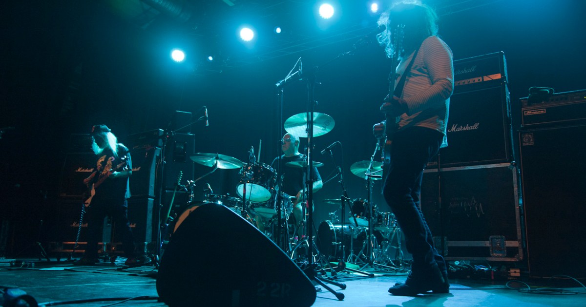 Dinosaur Jr. Add Melbourne Show To 2024 Aus Tour - Music Feeds