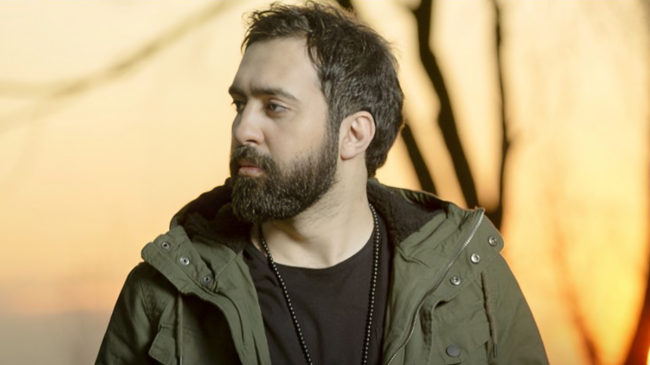 Iranian Singer Mehdi Yarrahi Sentenced to Two Years in Prison