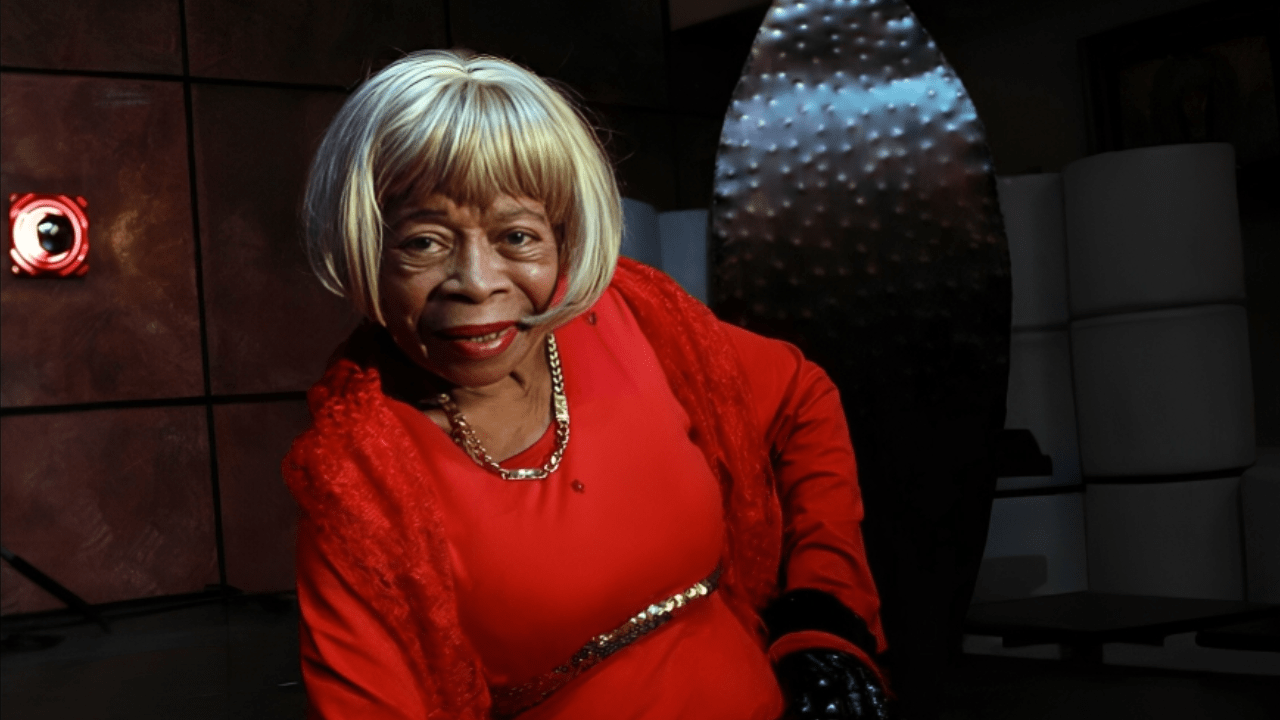Cuban Music Icon Juana Bacallao Dies At 98 - Music Feeds