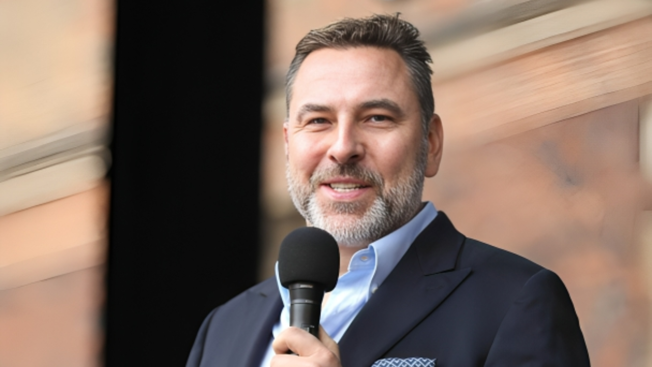 David Walliams Announces 2024 Australian Tour - Music Feeds