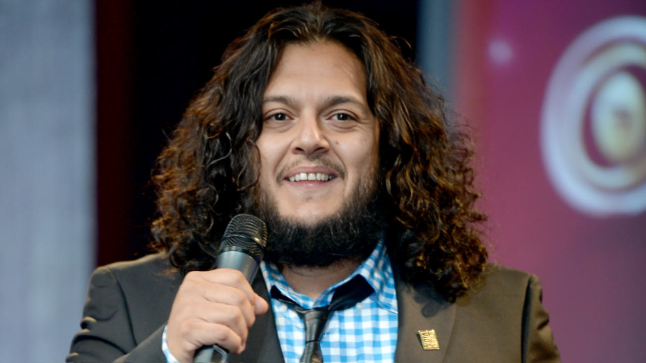 Felipe Esparza Announces 'Beyond Borders' Australian Tour - Music Feeds