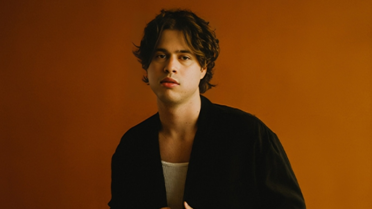 Blake Rose Announces 2024 Australian Tour - Music Feeds