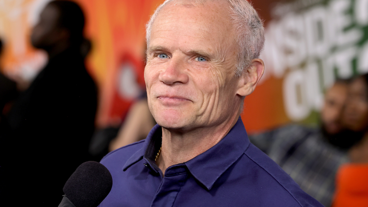 Red Hot Chili Peppers' Flea Is Now A Beekeeper - Music Feeds
