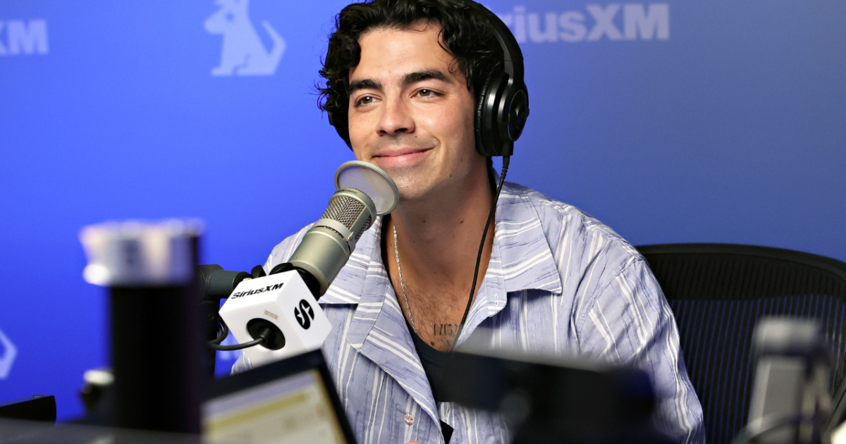 Joe Jonas Teases Star-Studded Collaborations for Upcoming Album - Music ...