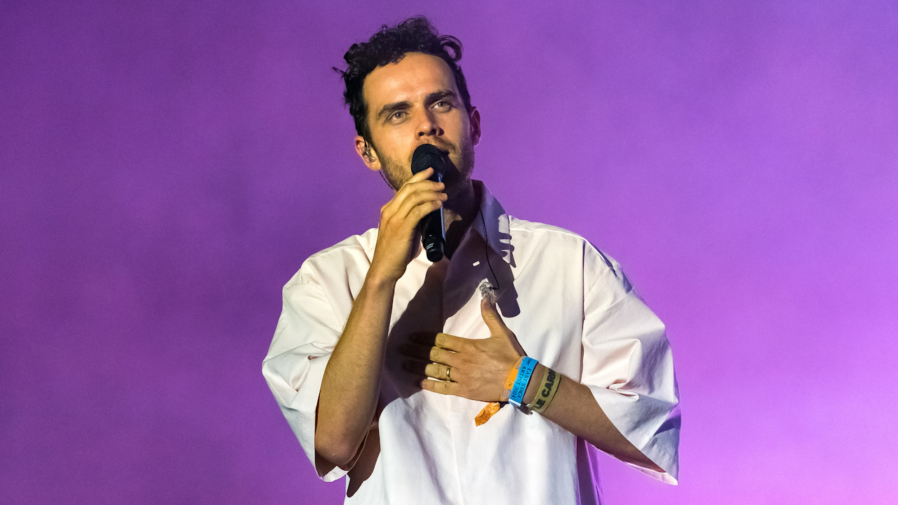 Jordan Rakei Announces 2025 Australian Tour - Music Feeds