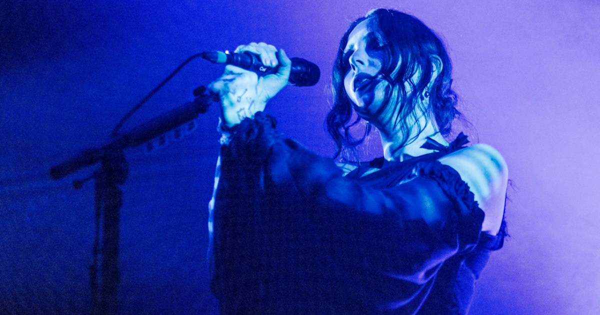 Chelsea Wolfe Announces 2025 Australian Tour - Music Feeds