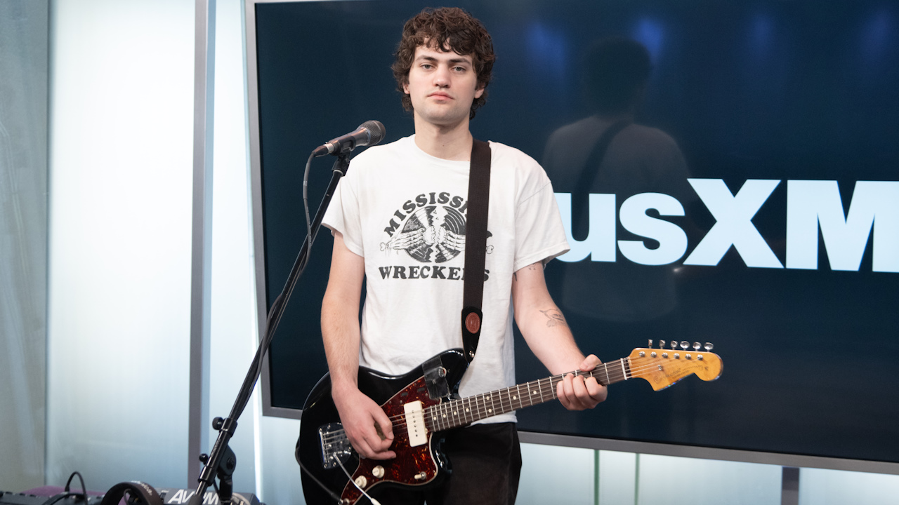 MJ Lenderman Announces 2025 Australian Tour - Music Feeds