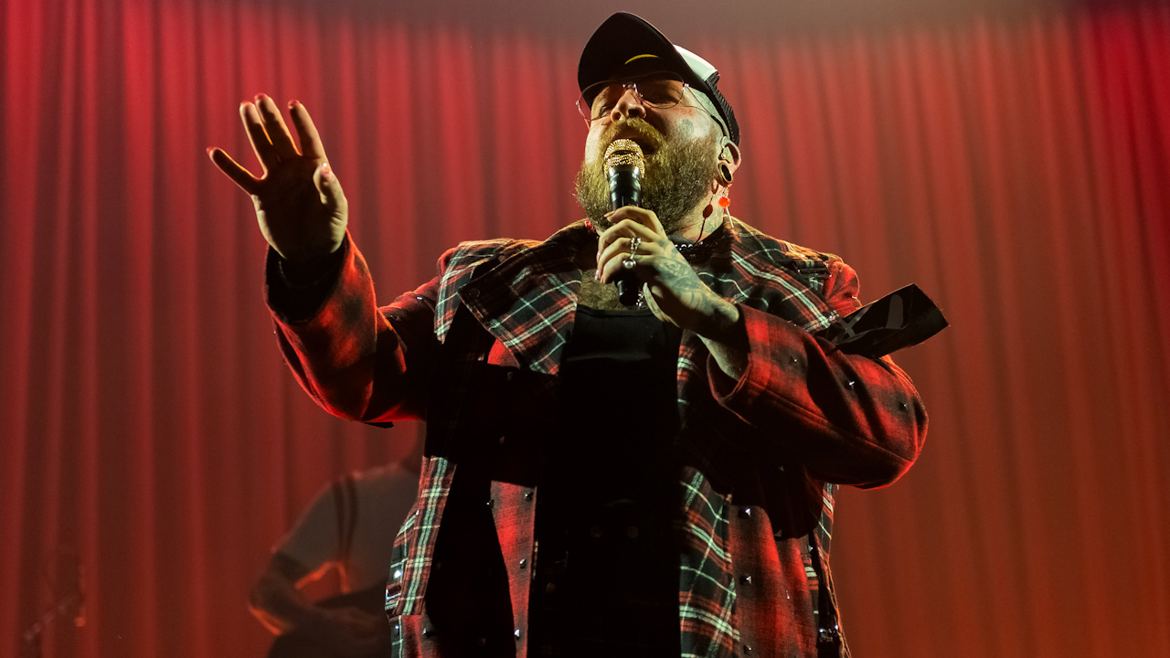 Teddy Swims Announces 2025 Australian Arena Tour - Music Feeds