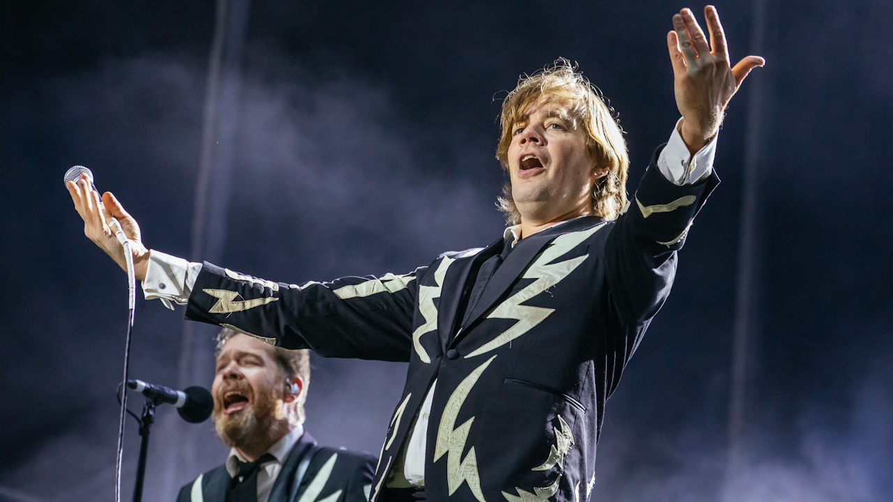 The Hives Announce Australian Tour For July 2025