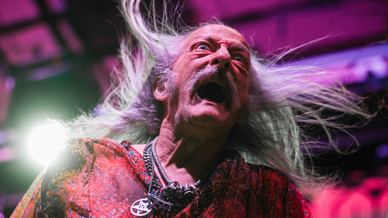 Zoe lovee fucked i have looked at a couple of reviews, and