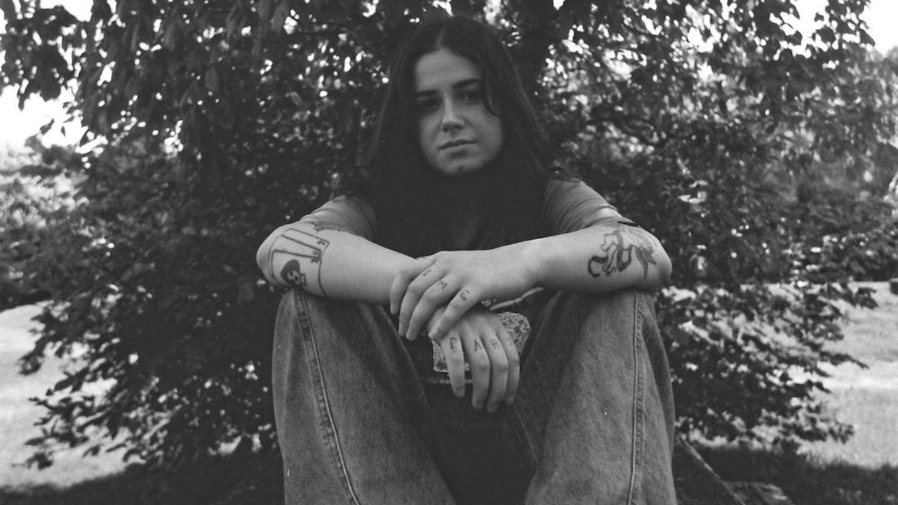 Ruby Fields Announces 'Half The Laugh' 2025 Australian Tour - Music Feeds