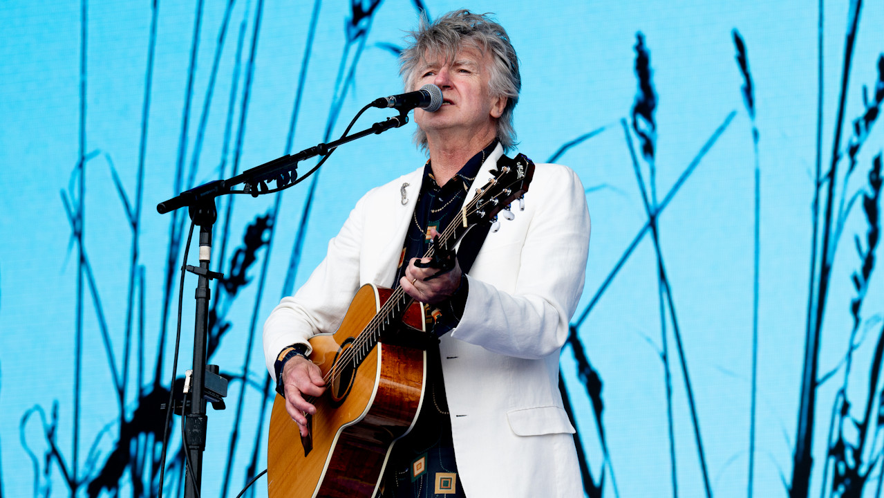 Crowded House Announce 2025 Regional Australian Tour - Music Feeds