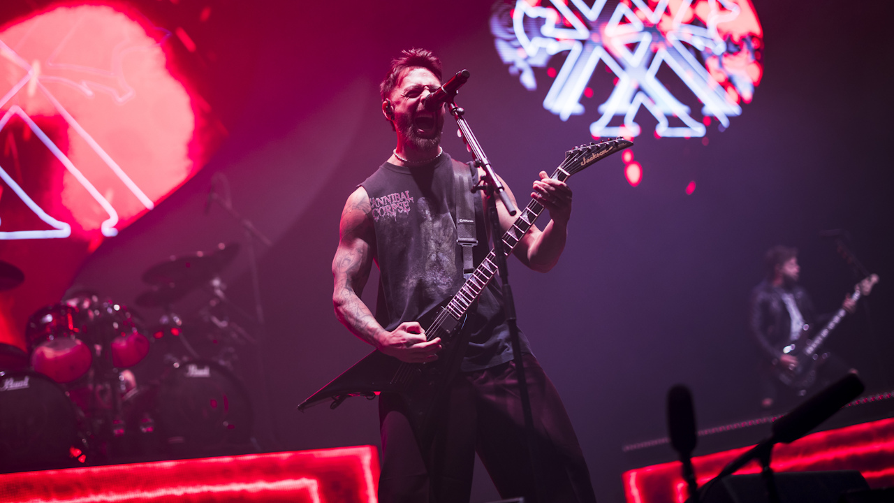 Prank goes wrong free comics quick and quick to reply, I