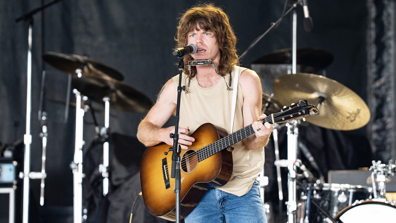 Jesse Welles Announces Debut Australian Tour For January 2026 - Music Feeds